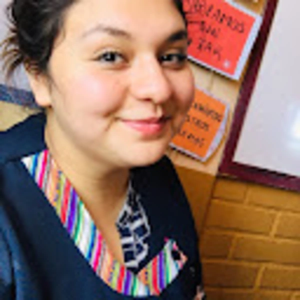 Miss Nikol | profe.social